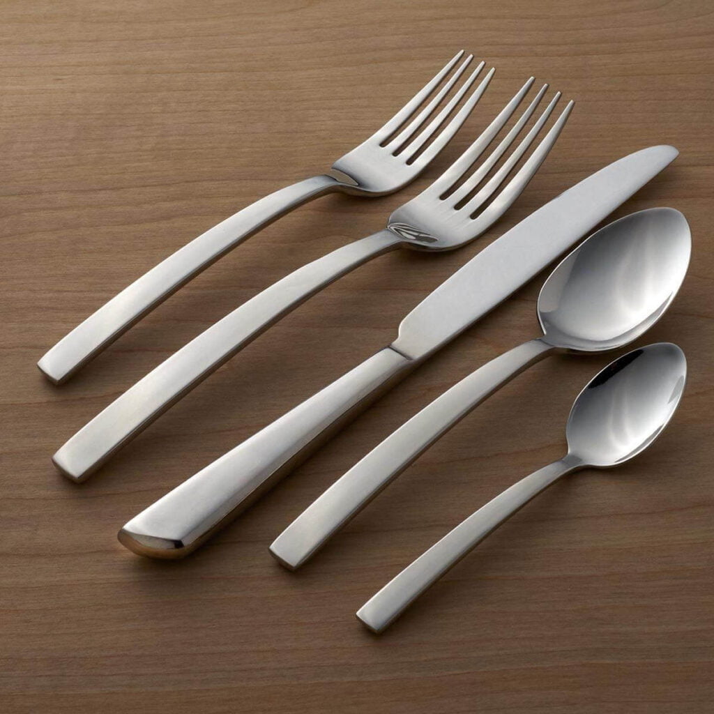 Stainless Steel Dinnerware Made in USA: 5 Best Brands